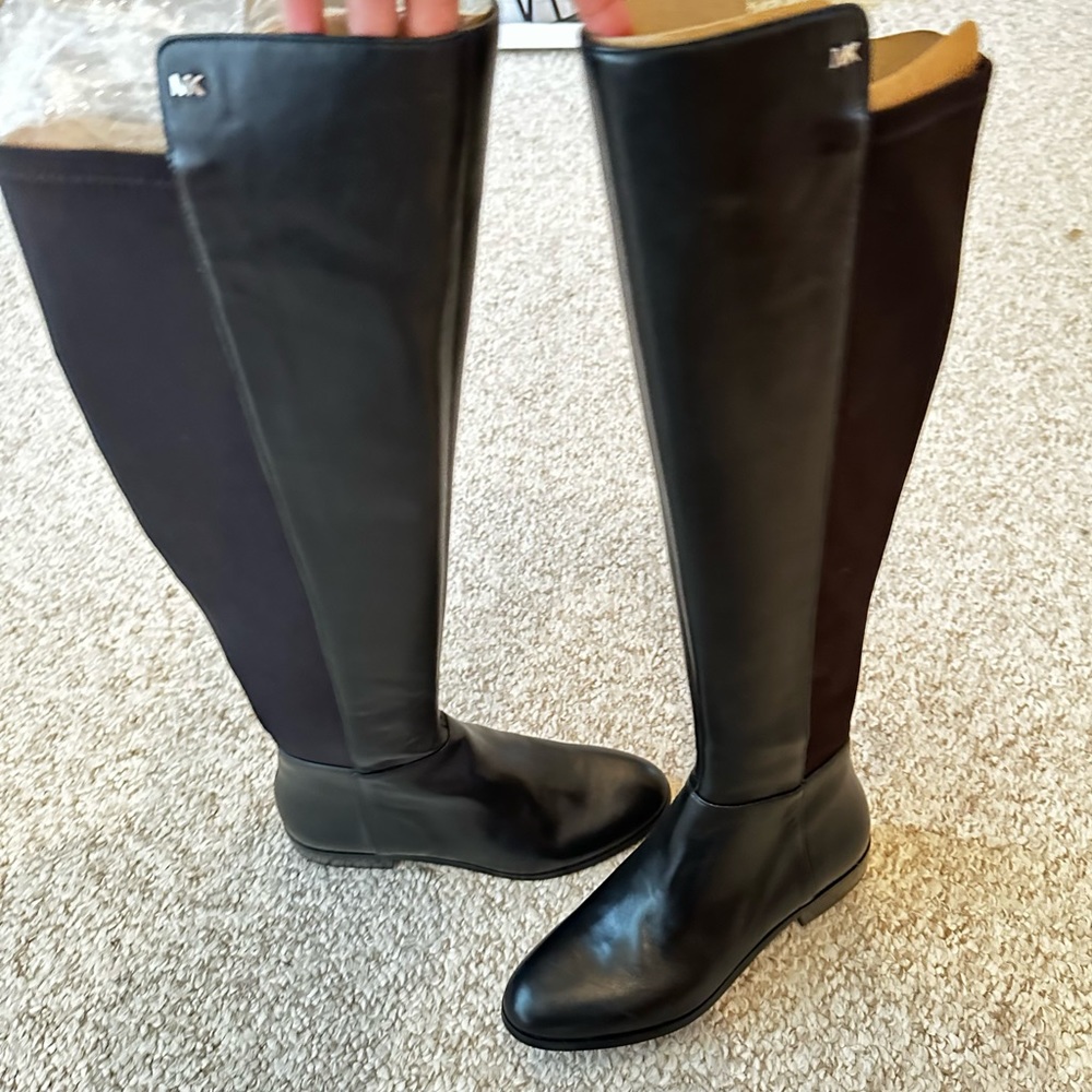 Tall Leather Boots With Silver Zip Detail. - Gem